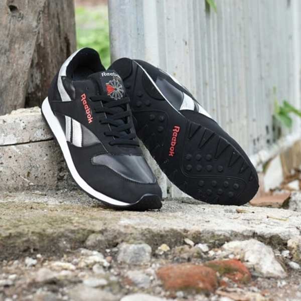 Sepatu Reebok Clasic Warna Hitam [SRC2502] | Omsepatu.com