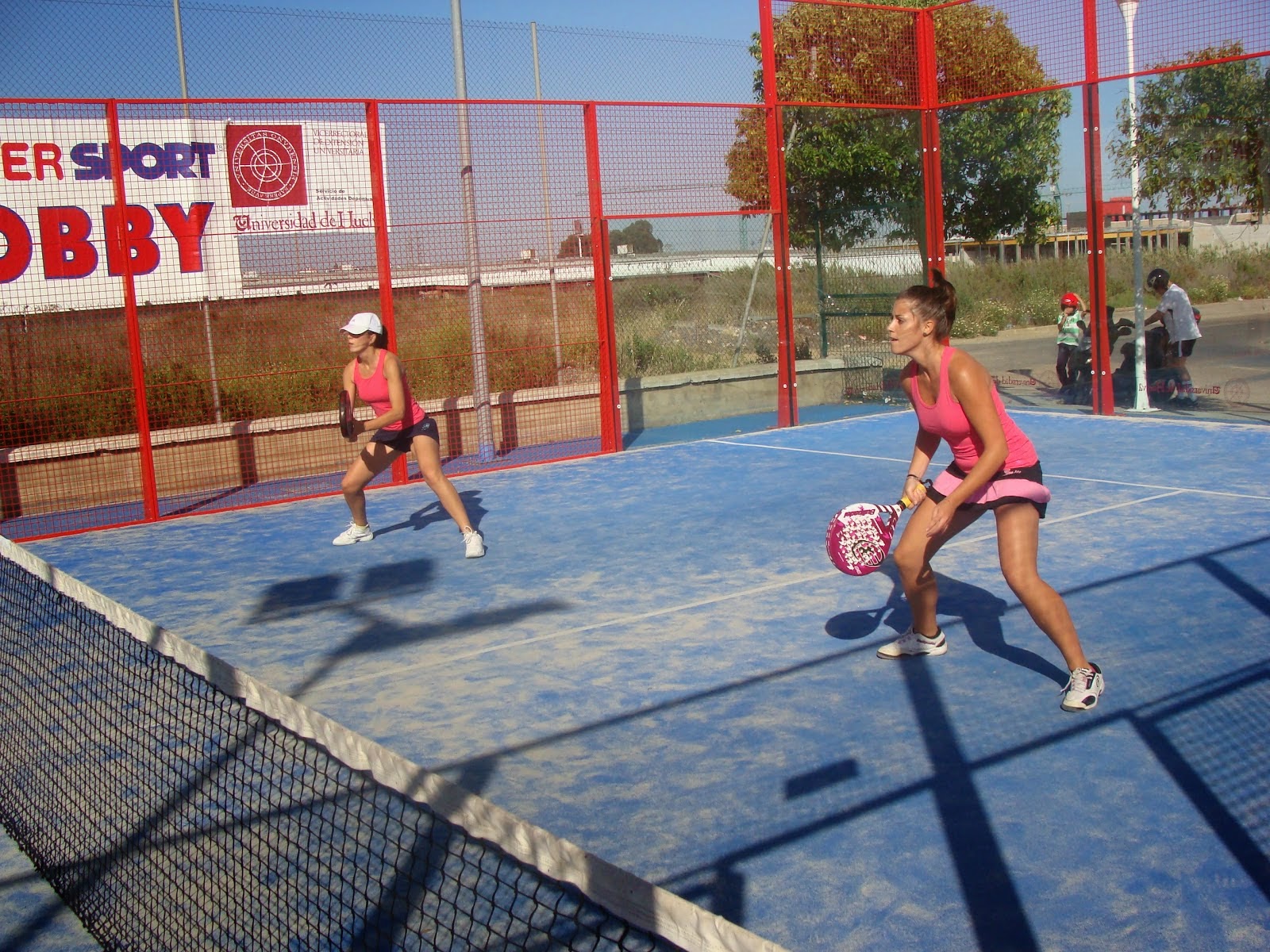 Padel, ese simpático deporte - Woman Personal Trainers