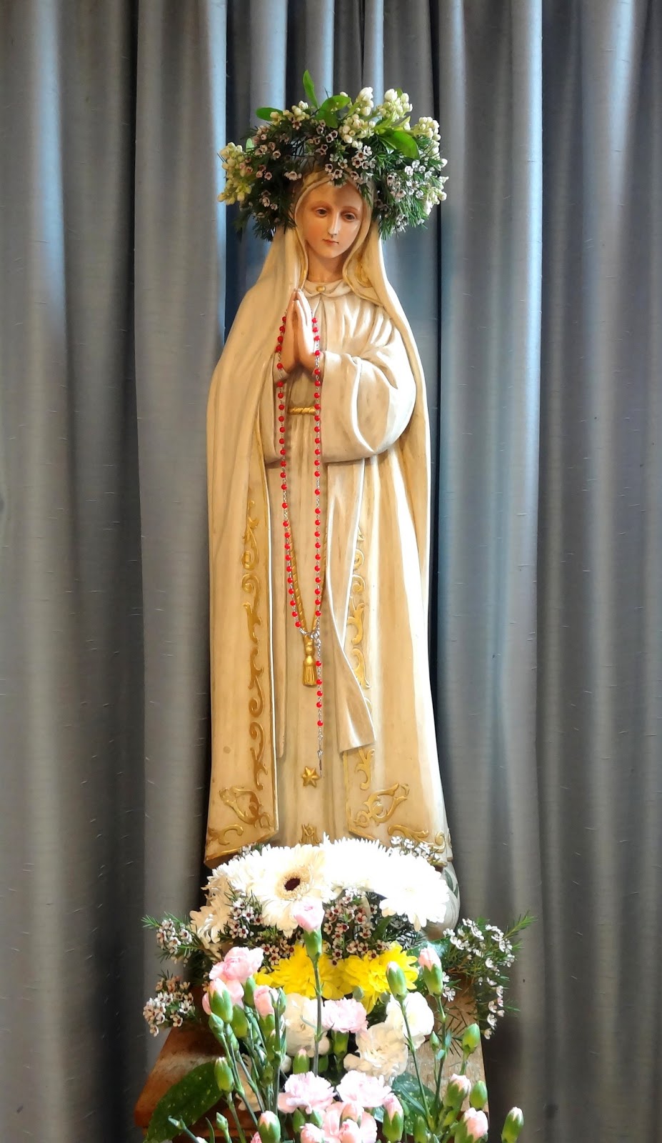 St Ann's Parish Blog, Banstead: Queen of the May