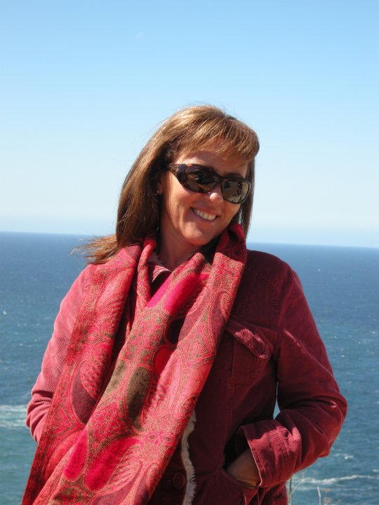 CUENTOS PERUANOS CONTEMPORÁNEOS: Viviana Mellet