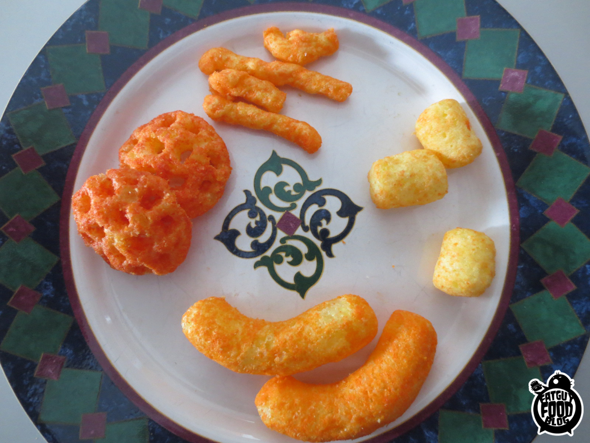 FATGUYFOODBLOG: Cheetos Mix-Ups: Xtra Cheezy Mix and Cheezy Salsa Mix