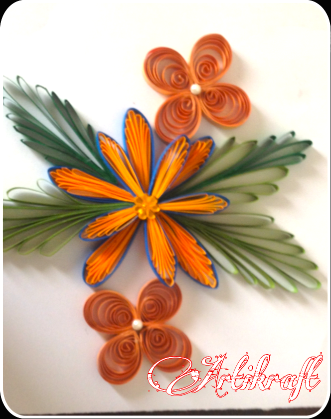 Artikraft: MULTIPLE LOOP FLOWER FRAME