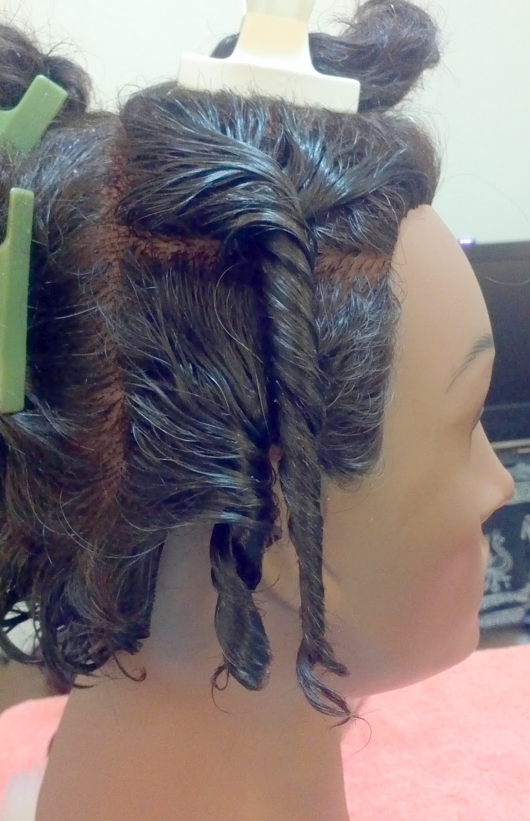 Ringlet Fandango: Temple Twirling Method (A Curl Set Tutorial)