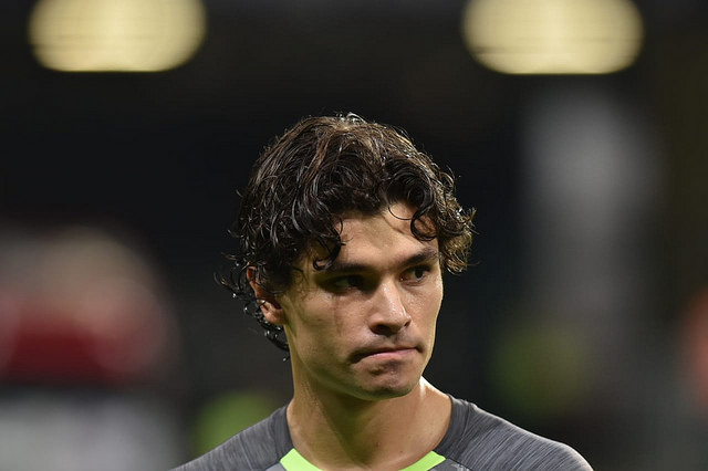 Longe do Santos, Dodô é disputado por Flamengo e Cruzeiro