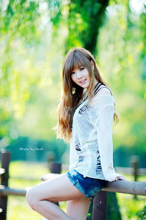 Outdoor Set Hwang Mi Hee Part II | Girls Photo Gallery