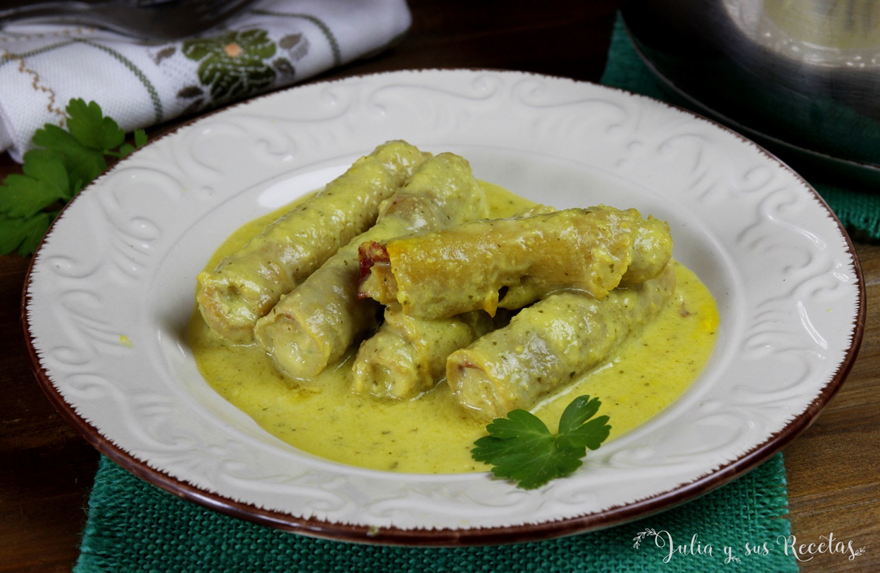 JULIA Y SUS RECETAS: Rollitos de carne rellenos, en salsa