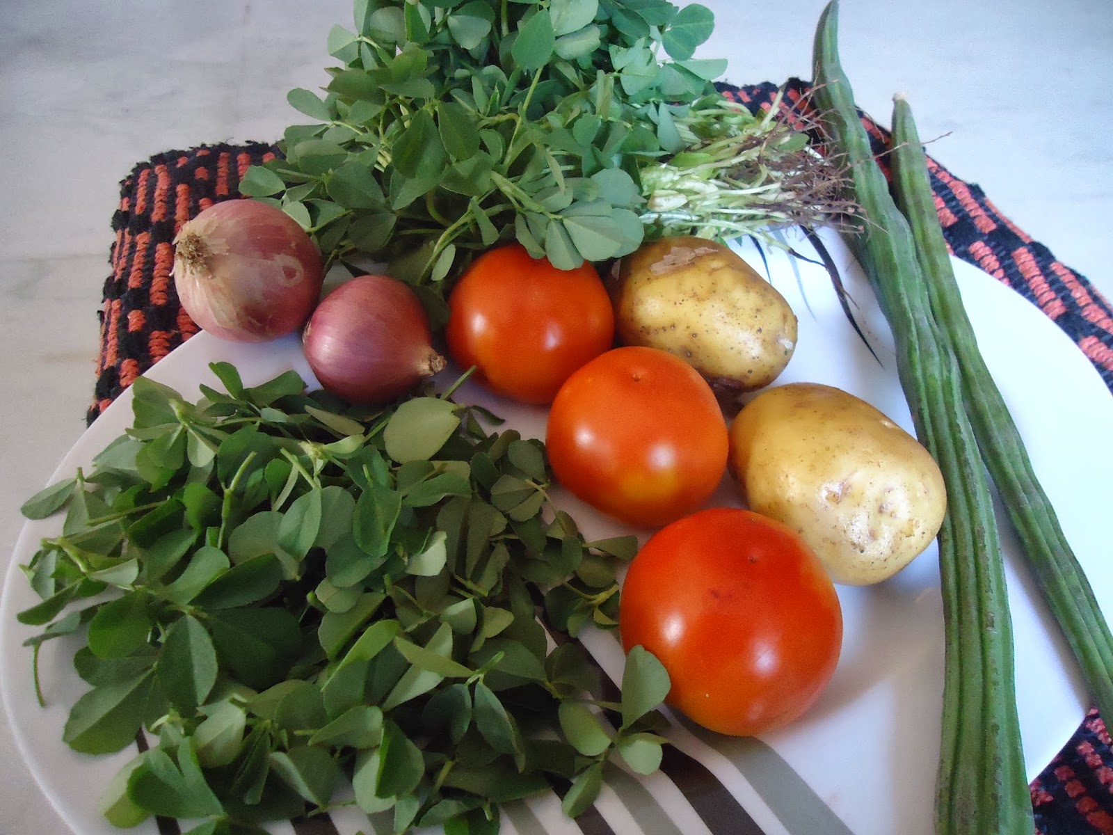 Kusuma's Abhiruchi: Menthi Munakkaya Kura