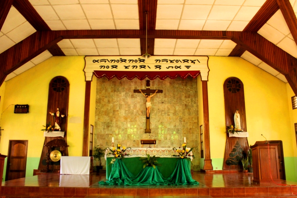 Fotografi Gereja Katolik di Indonesia: Gereja Katolik St. Yohanes ...