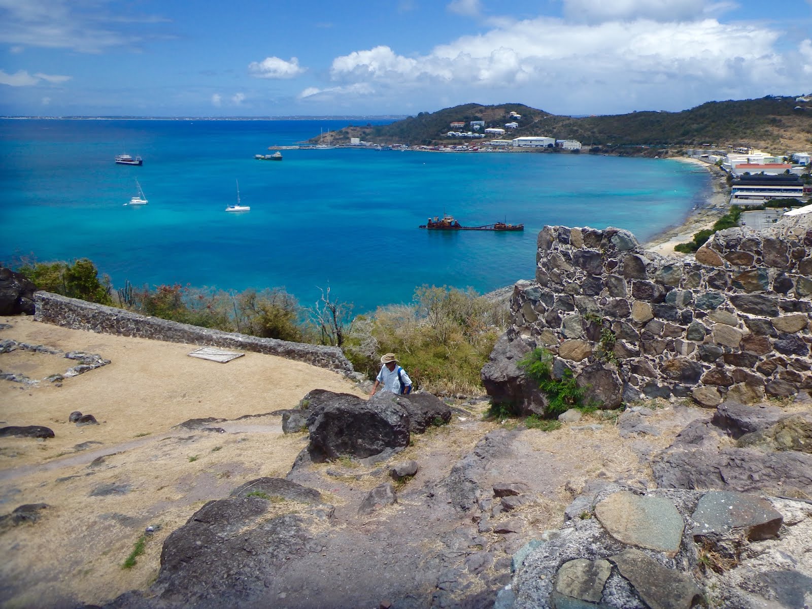 Things we did today...: Must Get Off The Boat... Fort Louis