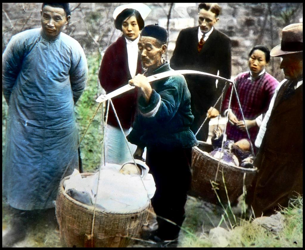 55 Amazing Colorized Photos Document Everyday Life of China in the ...