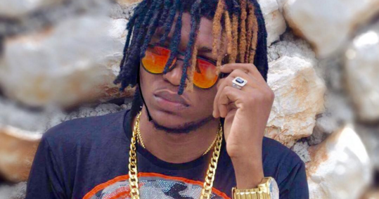 Mechans-T : un scandale gravé à jamais dans les esprits - Entre Les Pages