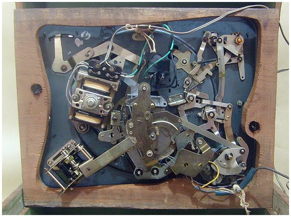 Koleksi Barang Djadoel: GARRARD A70 TURNTABLE