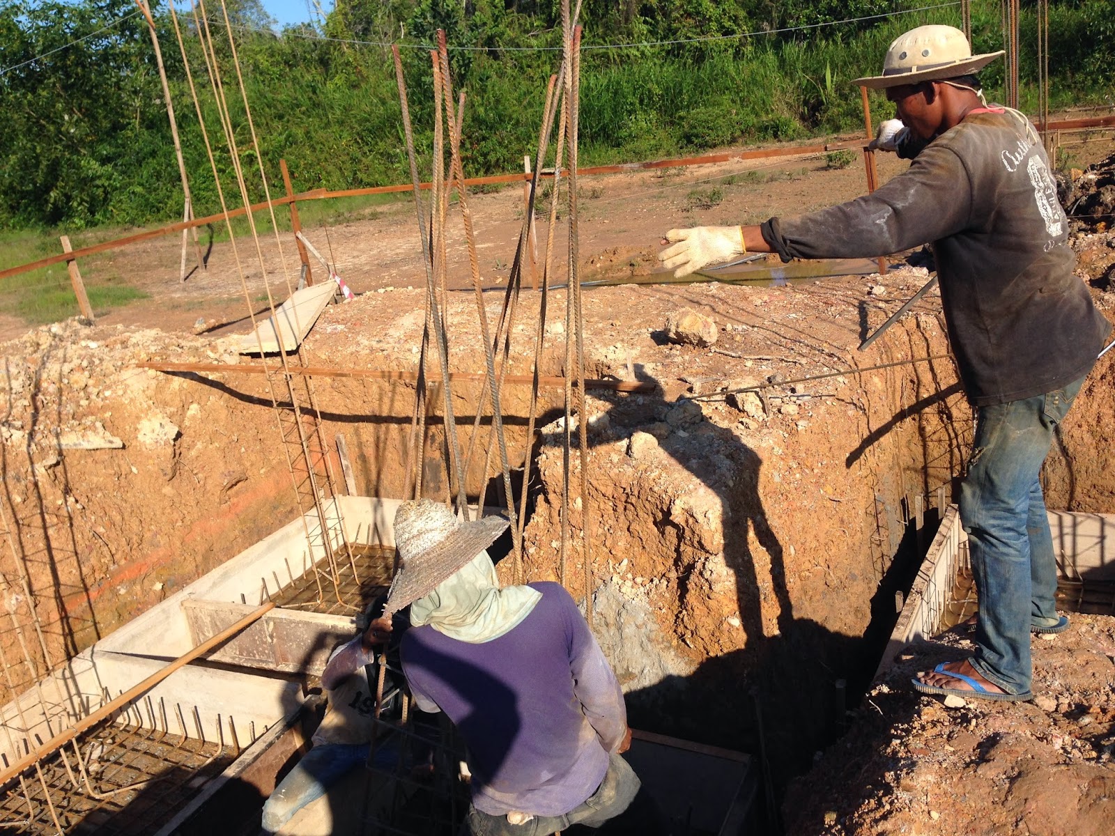 Projek Pembinaan Rumah: Pembinaan Week 2 : Penyediaan Tapak Part II