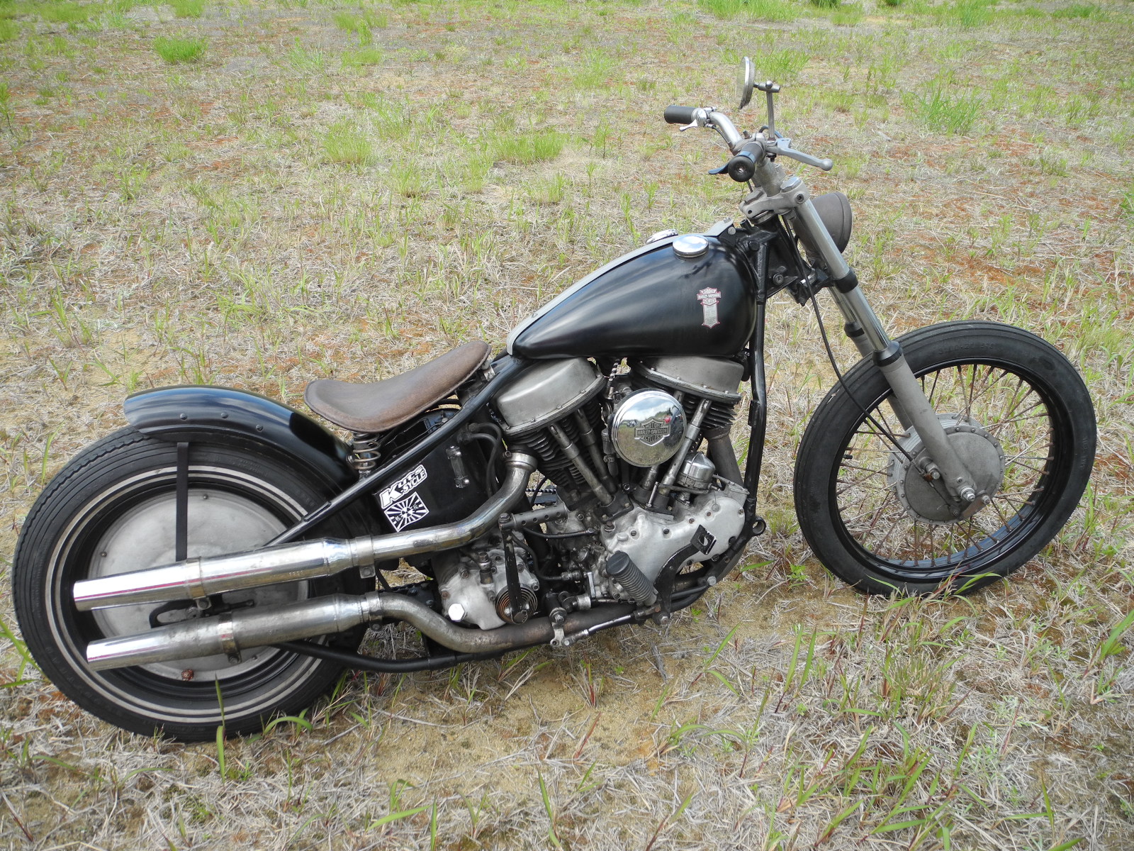 JUNK-MOTOR: At Local