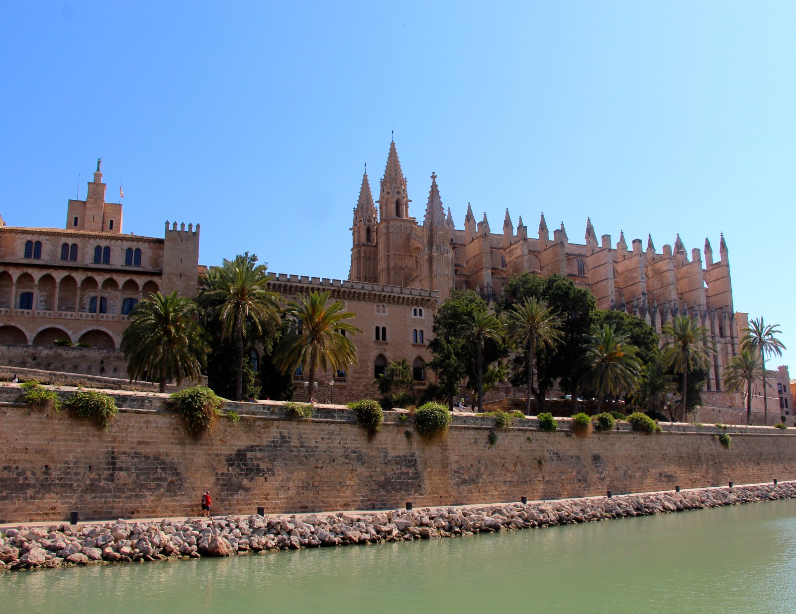 Deniz ile Devr-i Alem: Mayorka yazıları II. Palma de Mayorka Lezzet ...