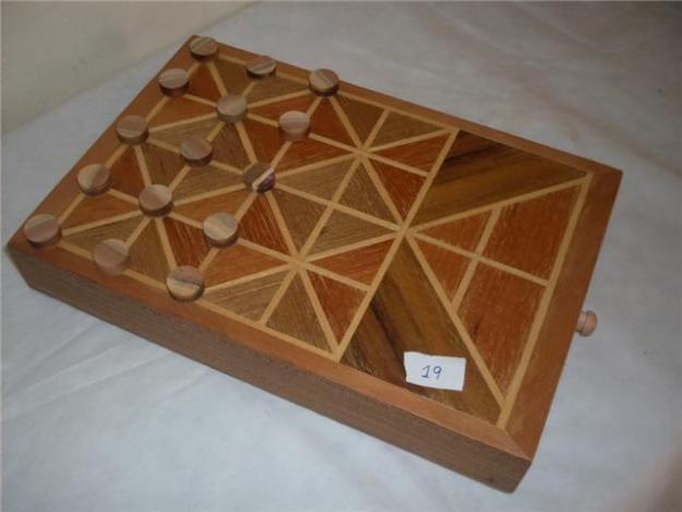 Professora Carmem: Brinquedos e brincadeiras indígenas