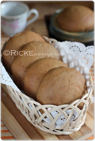 Just My Ordinary Kitchen...: HOMEMADE MEXICAN BUNS (COFFEE BUNS)