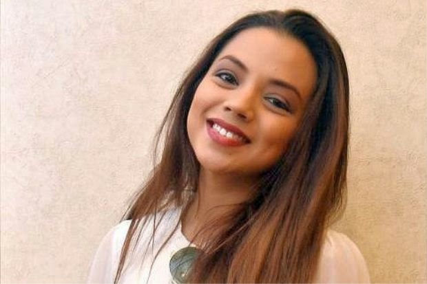 Nadia (AF6) Bertunang April Depan