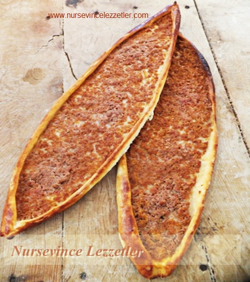 Kıymalı Pide Tarifi | Yemek Tarifleri