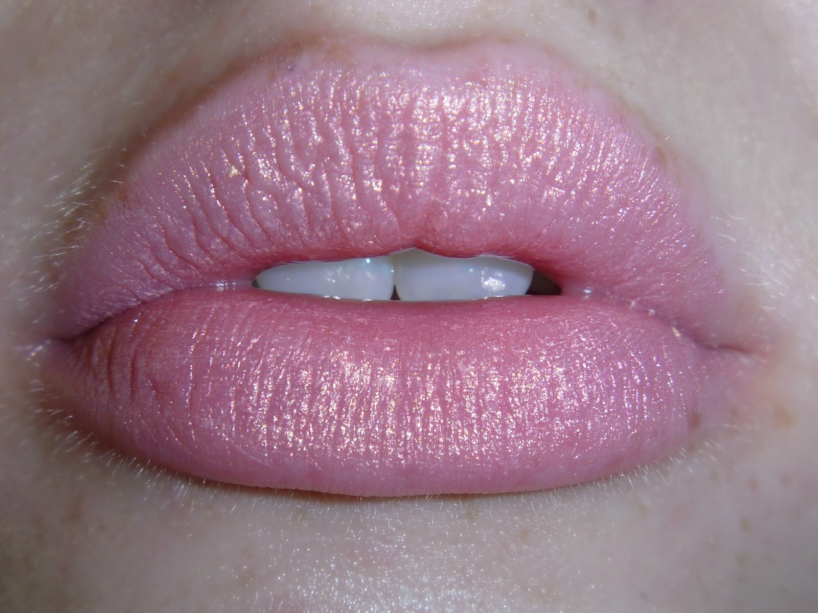 bumble bee's beauty: Lush Lip Balms