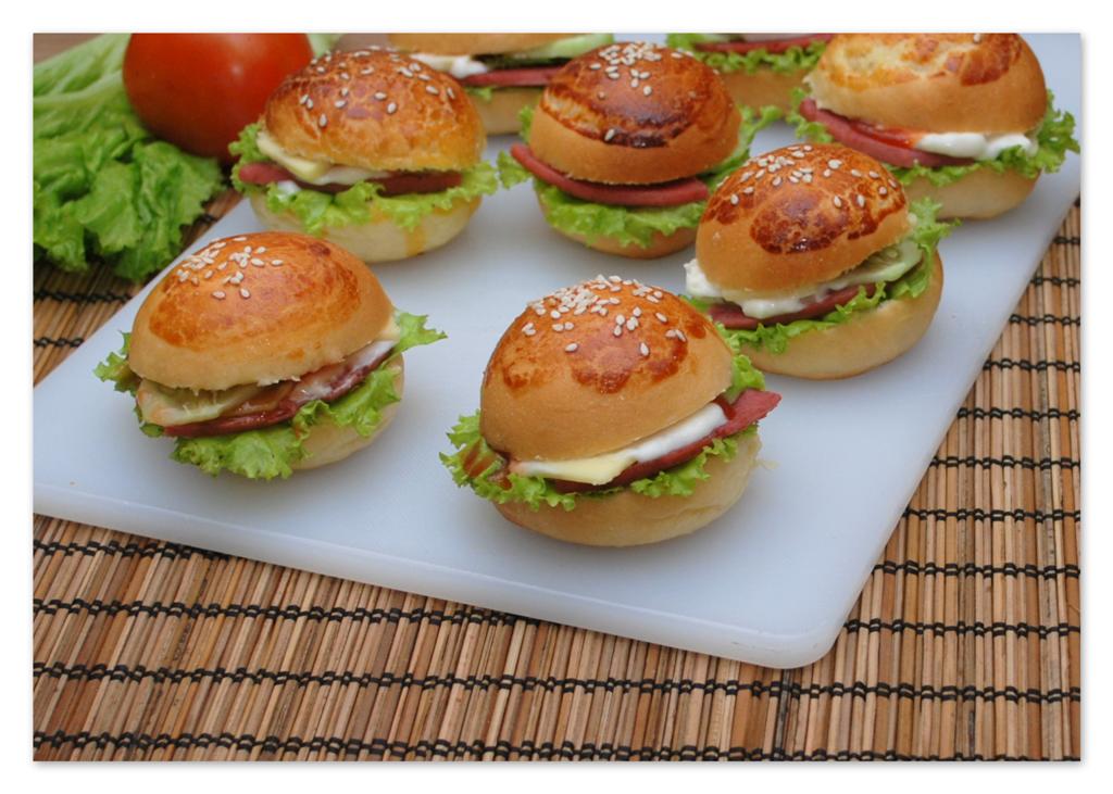 Cerita Indah ...: Mini Burger