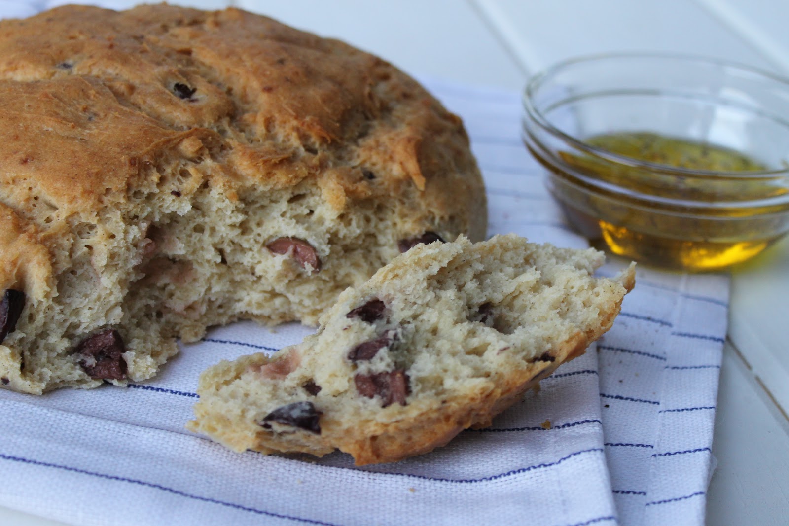 Cirque Du Souffle: Bread, Burrata, and Balloons