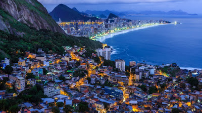 We Love Exploring: Favela