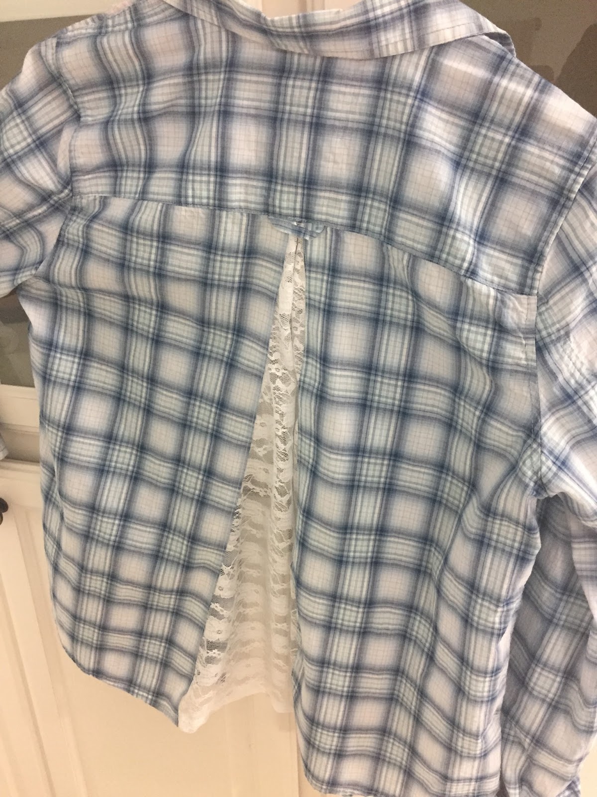 Busy Geemaw: Inserts to Enlarge Shirts