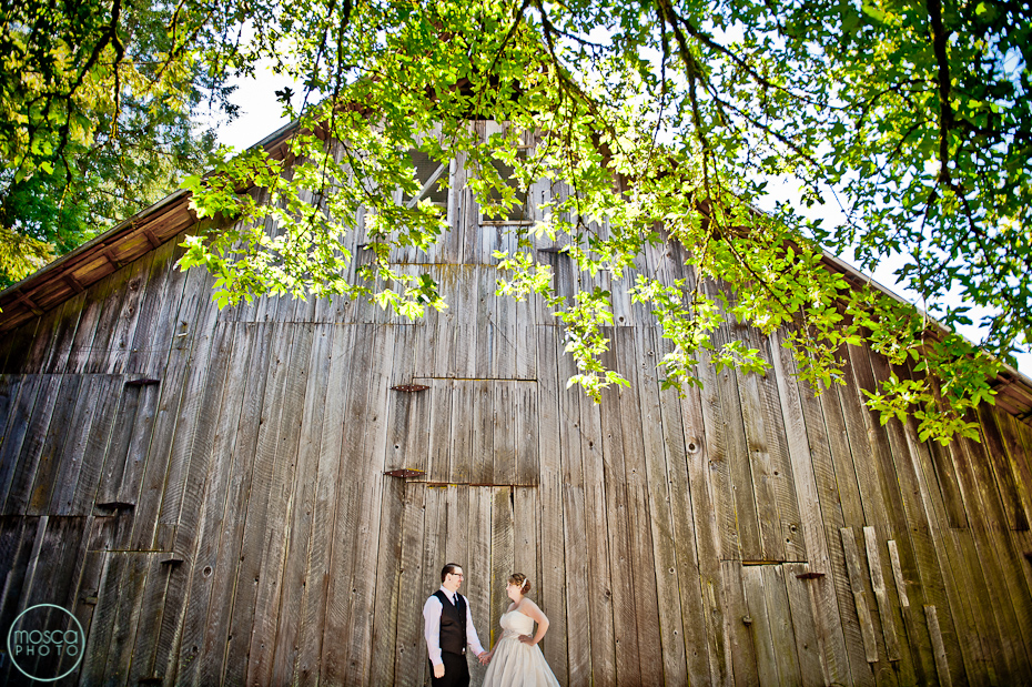 weddings moscaphoto testing: A gorgeous farm wedding at Pomeroy Living ...