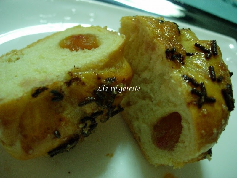 Mirodenii si mancare: Bulgarasi cu dulceata de lubenita