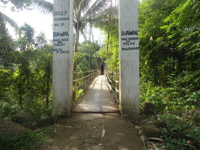 CAMARINES NORTE: MAMPUROG RIVER (SAN LORENZO RUIZ, CAMARINES NORTE)