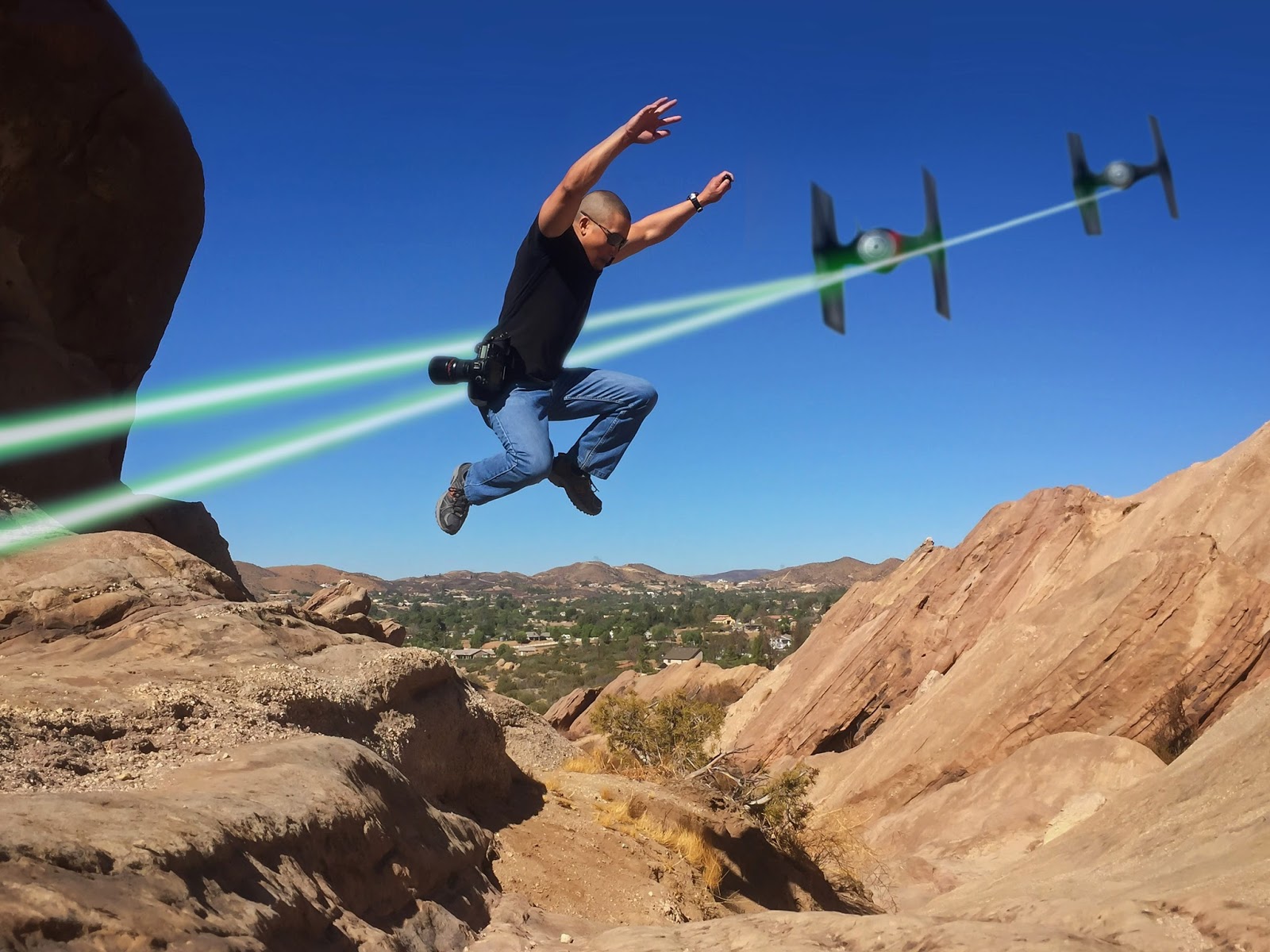 Mitchel Wu Toy Photography: Toy Photographer // What's In My Bag