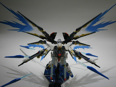 Add On: Wing of Light Effect for Strike Freedom Gundam MG Review
