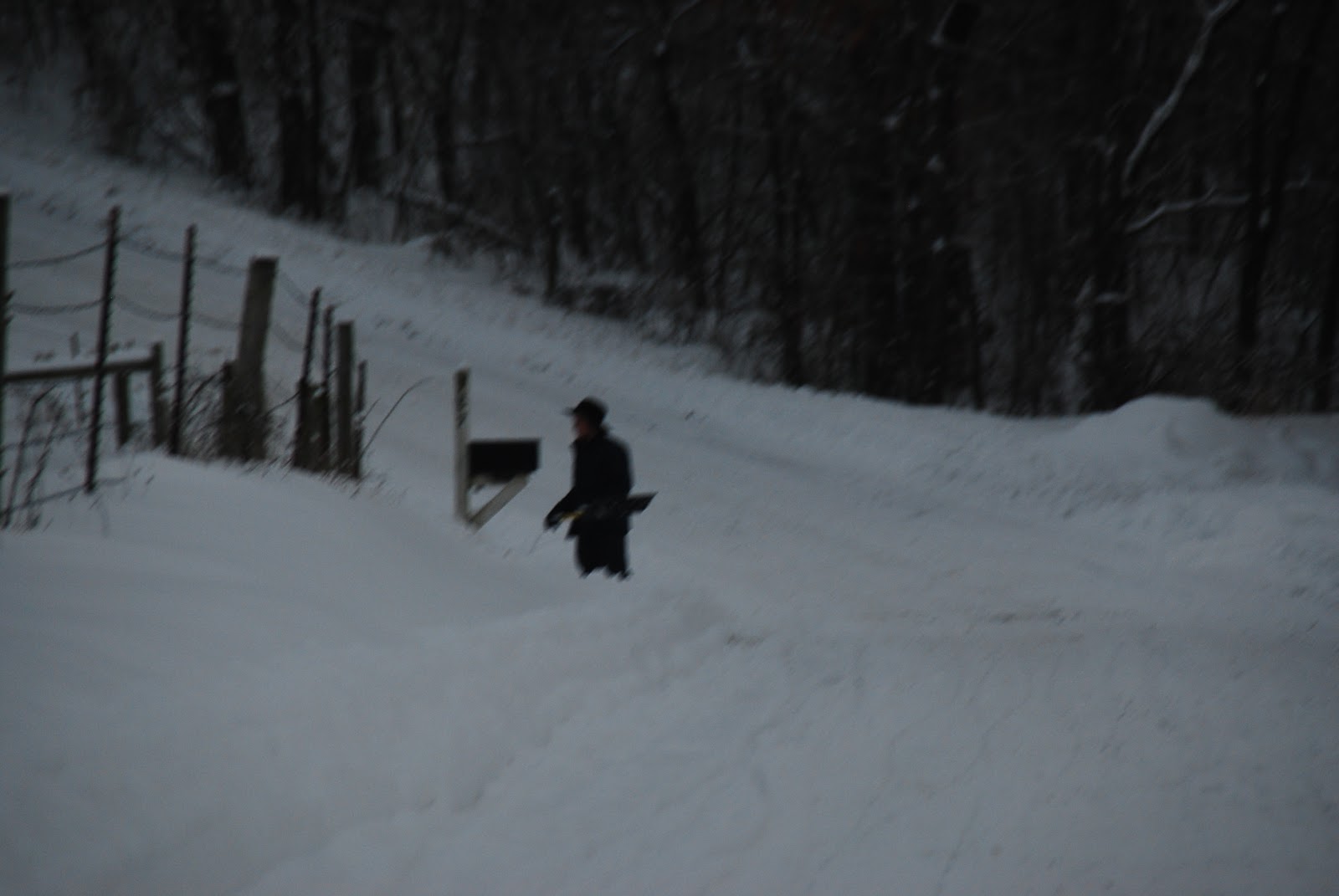 Amish Crossings with Karen Anna Vogel: Amish Winter Pictures shot in ...