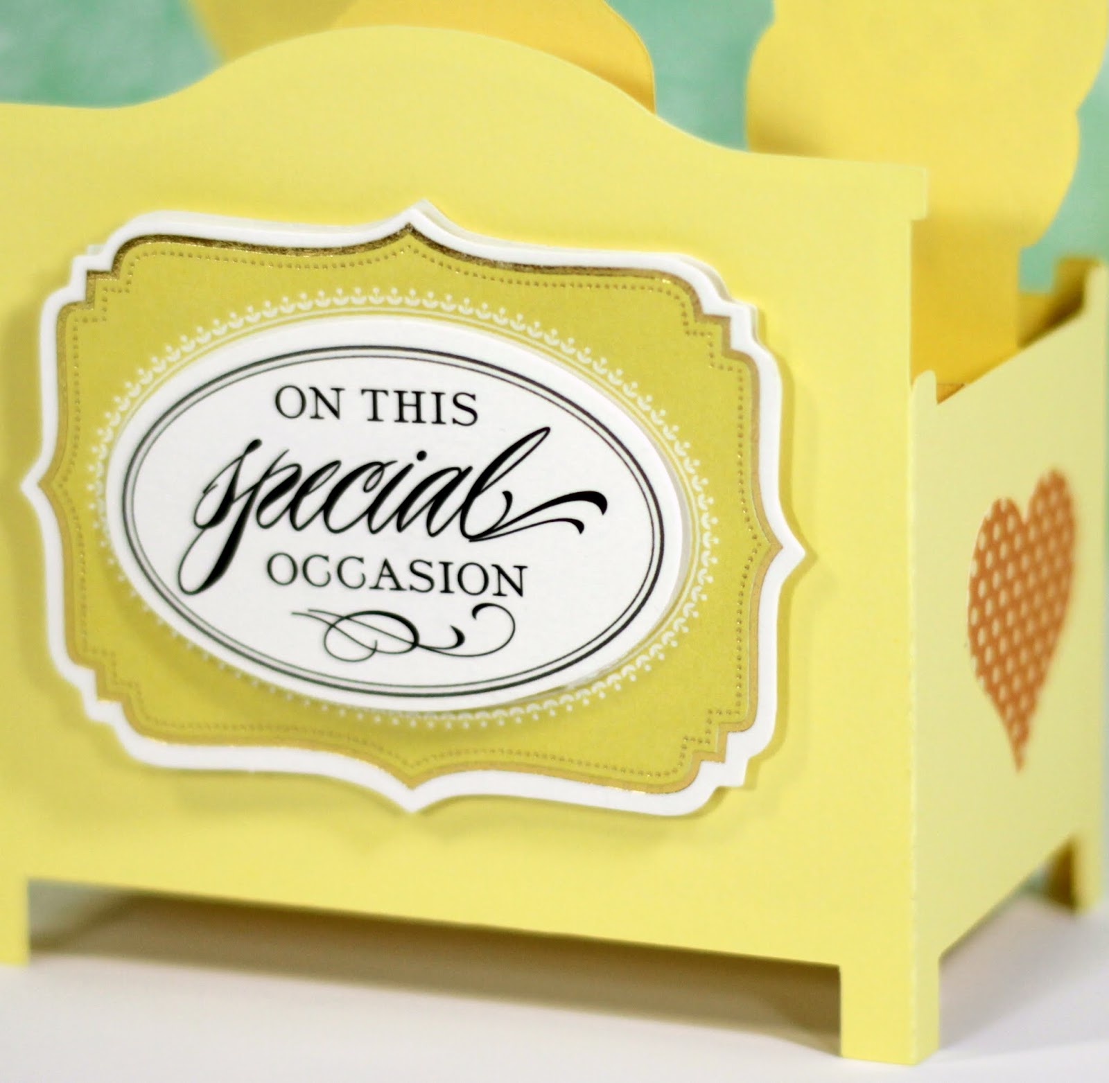 The Paper Boutique: Make it in Minutes Monday Baby Crib Box