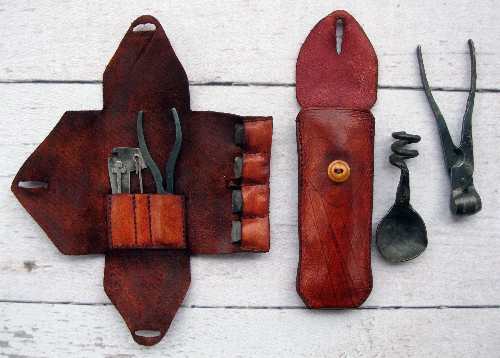 Ewing's Creek Pouches and Accoutrements: Tool wallet and pouch