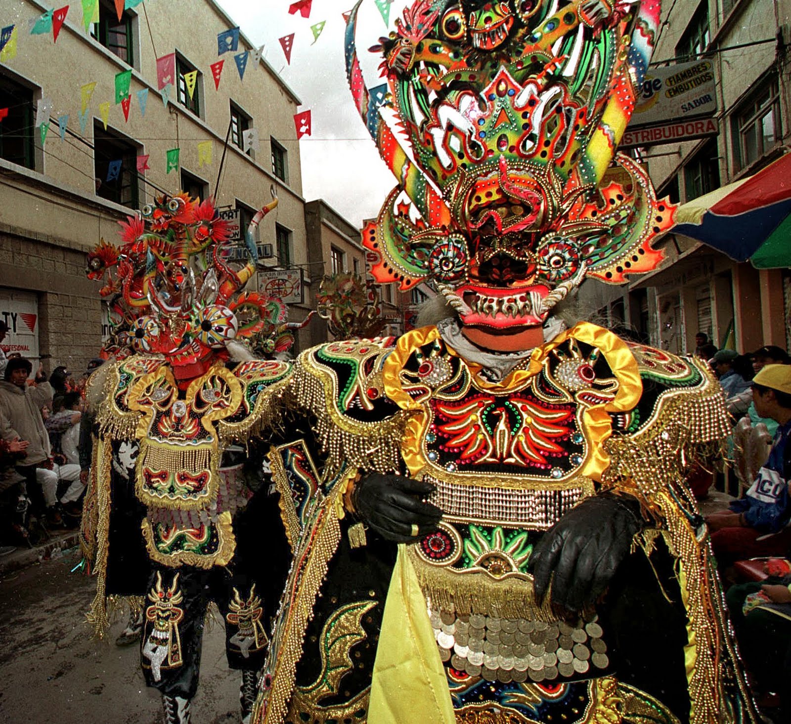 DIABLADA+Y+DANZAS+DE+PUNO+1.jpg (1600×1465) | Picture places ...