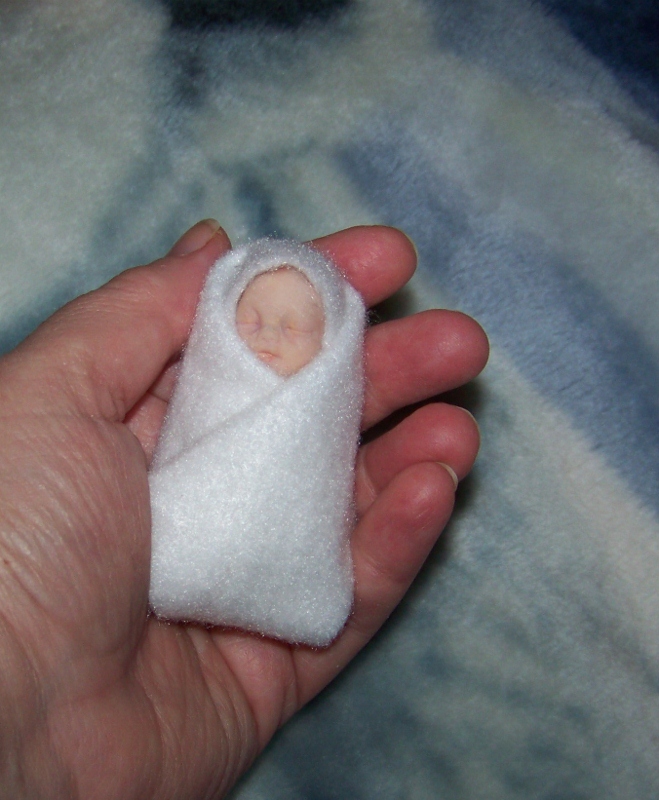 Crafty Kat: Mini baby doll wrap