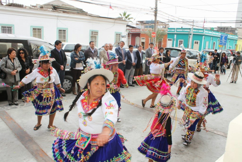 Así Surgen...: GOBIERNO ENTREGÓ MÁS DE 82 MIL METROS CUADRADOS EN EL ...