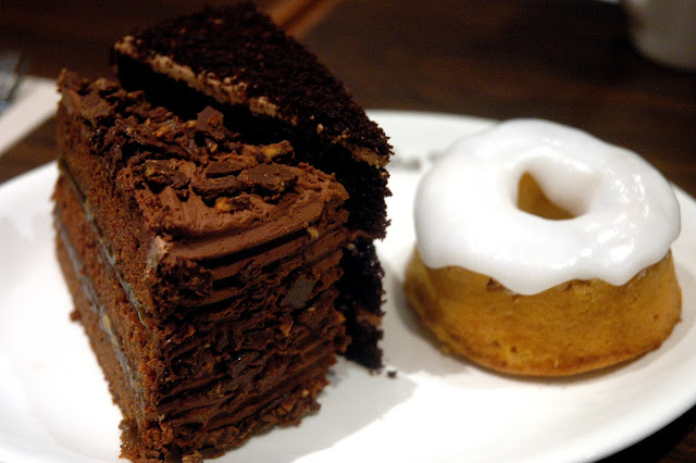 DUDE FOR FOOD: Food News: The Coffee Bean and Tea Leaf Begins the ...