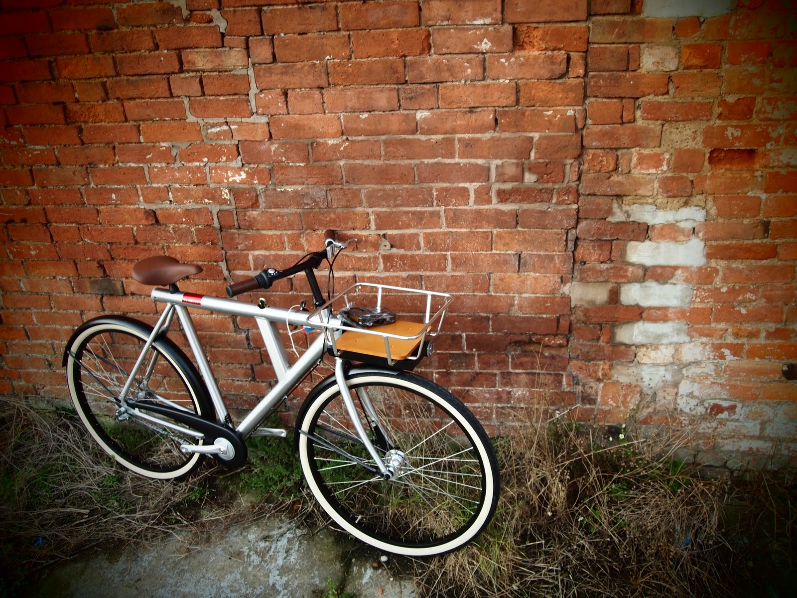 Kinetic Rush Shop Blog: Vanmoof Now In Stock!!