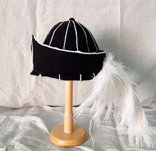 Ready to wear (1640s style): The Montero Cap