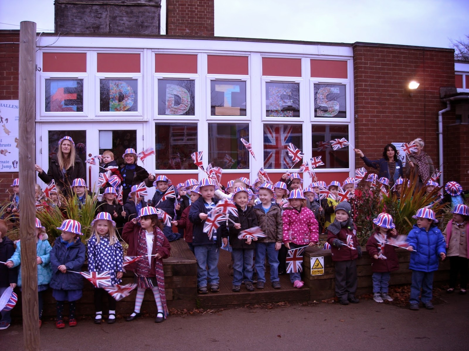 CEIP BLAS DE OTERO (Madrid): ST EDWARD FIRST SCHOOL NUESTRO COLEGIO ...