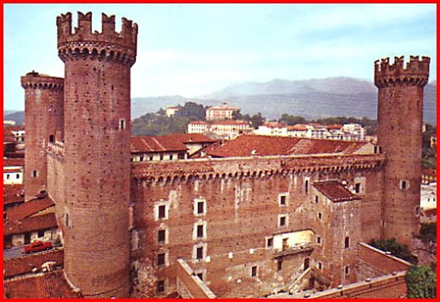 Turismo in Canavese: itinerari tra natura e arte: Castello D'Ivrea, MAM ...