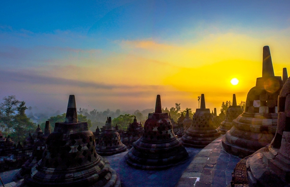 Pesona Candi Borobudur ~ Bumi Kita