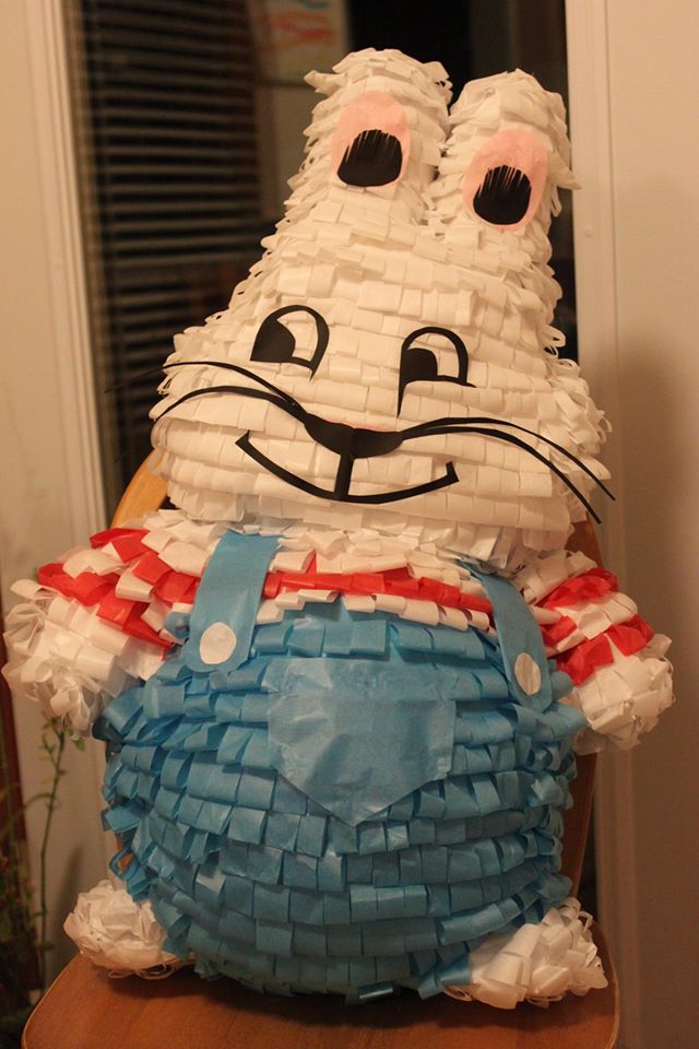 Piñatas y pasteles...