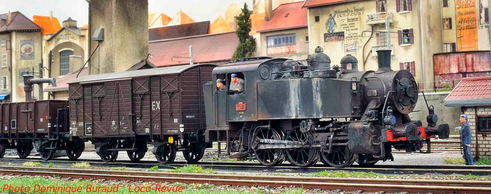 Loco-Revue: REE : les 030 TU sont là