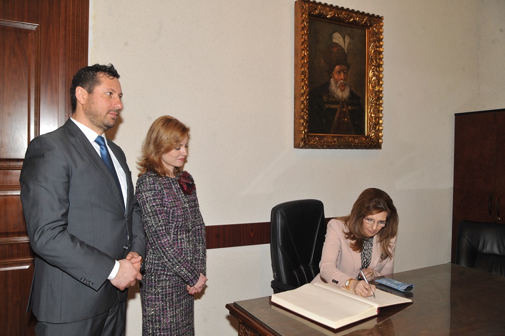 Blue Blood: Imieniny księżniczki Victorii, data ślubu księcia Hanoweru ...