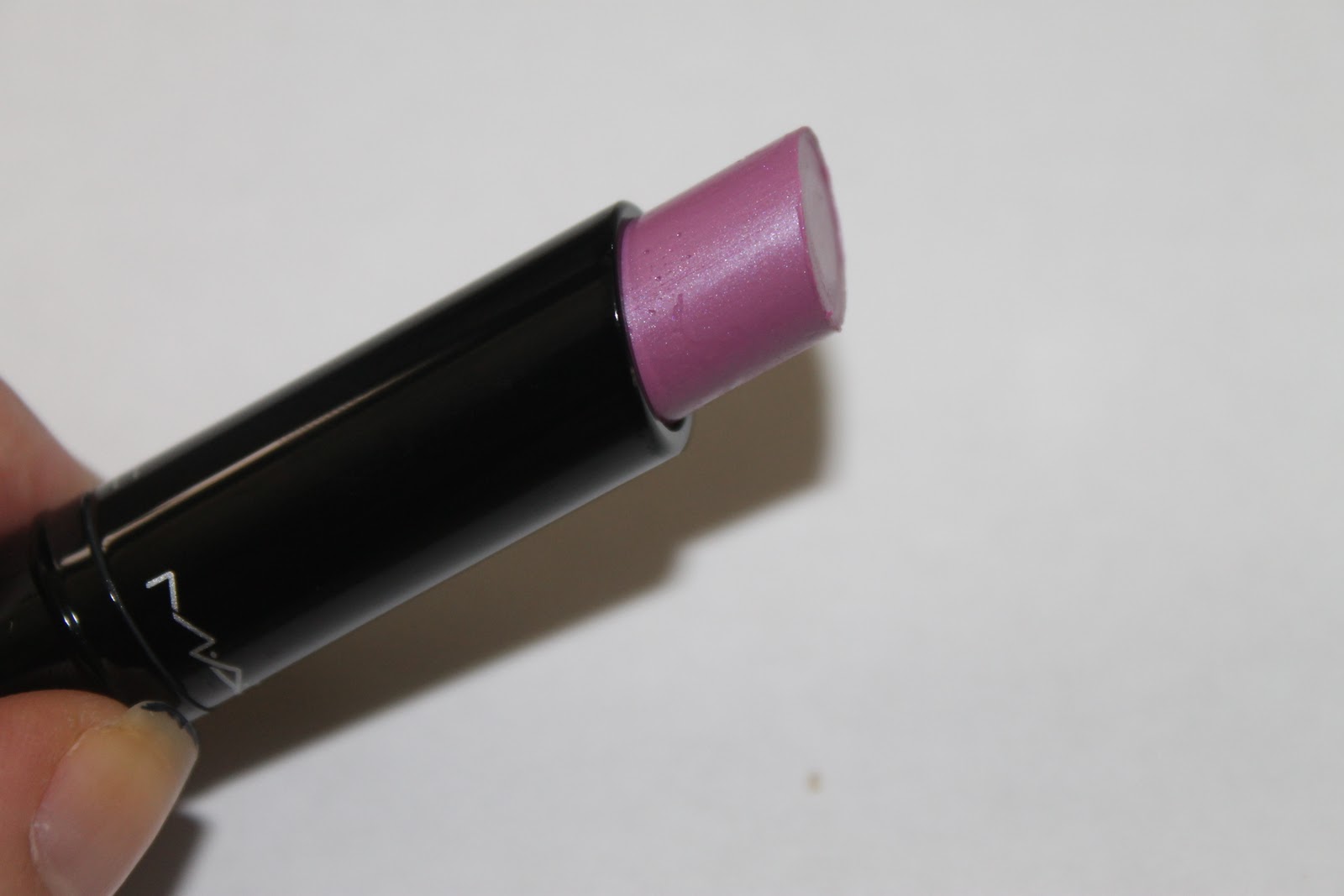 The Dark Side of Beauty: The Lipstick Compendium: MAC 'Asian Flower ...
