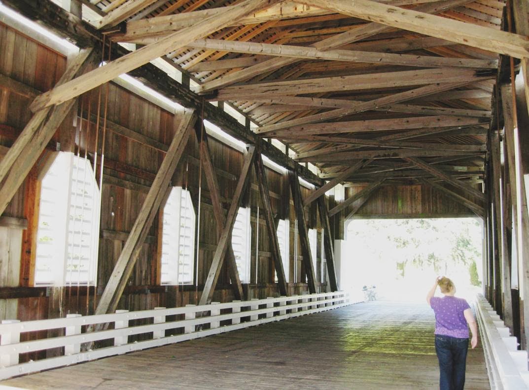 SW Oregon Architect: Lane County Covered Bridges